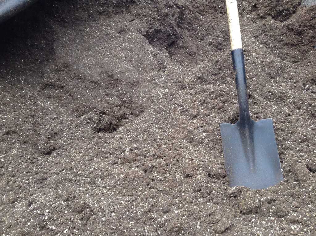 Soil – Professional Organic Agro Mix – Urban Seedling